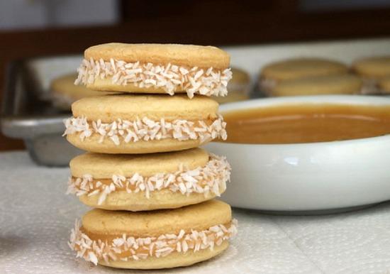 10 Dunking Biscuits That Go Perfectly With Tea | Tealovers.com